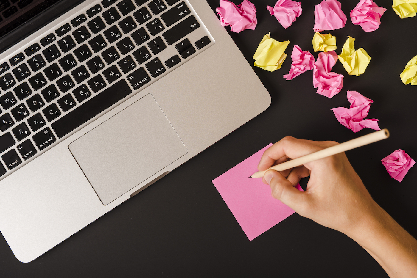 Tout savoir sur les meilleures phrases d'accroche pour un CV